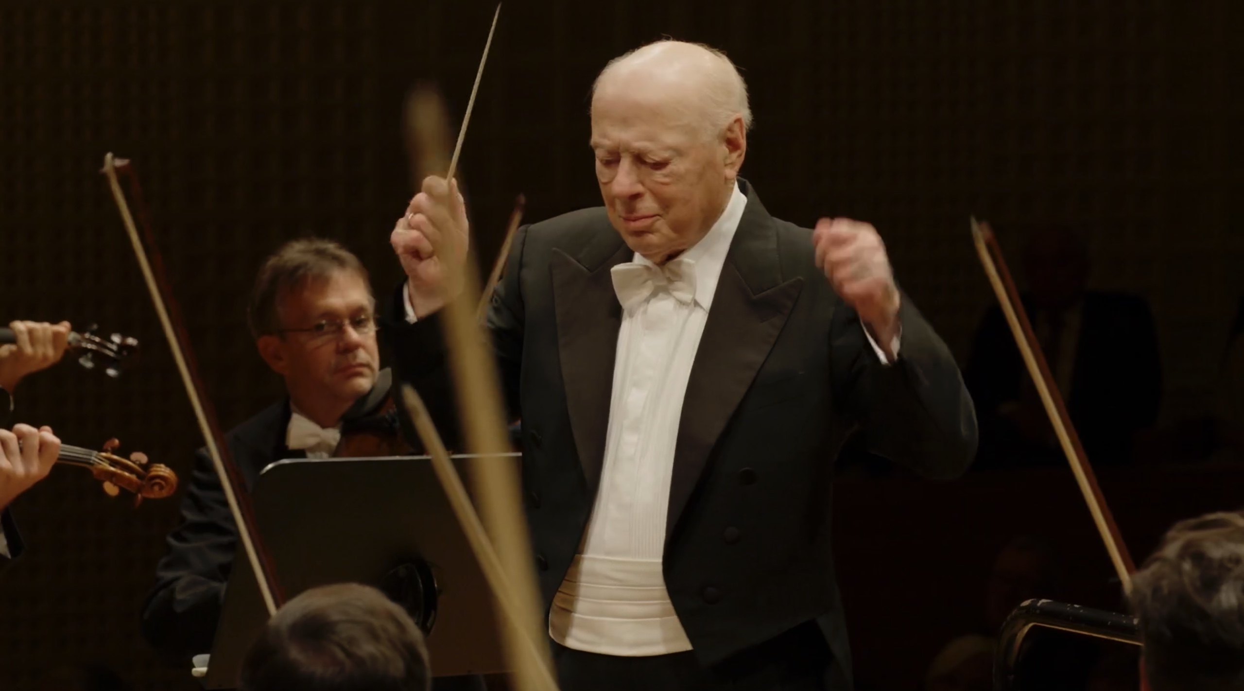 Bernard Haitink: The Enigmatic Maestro – De DocUpdate