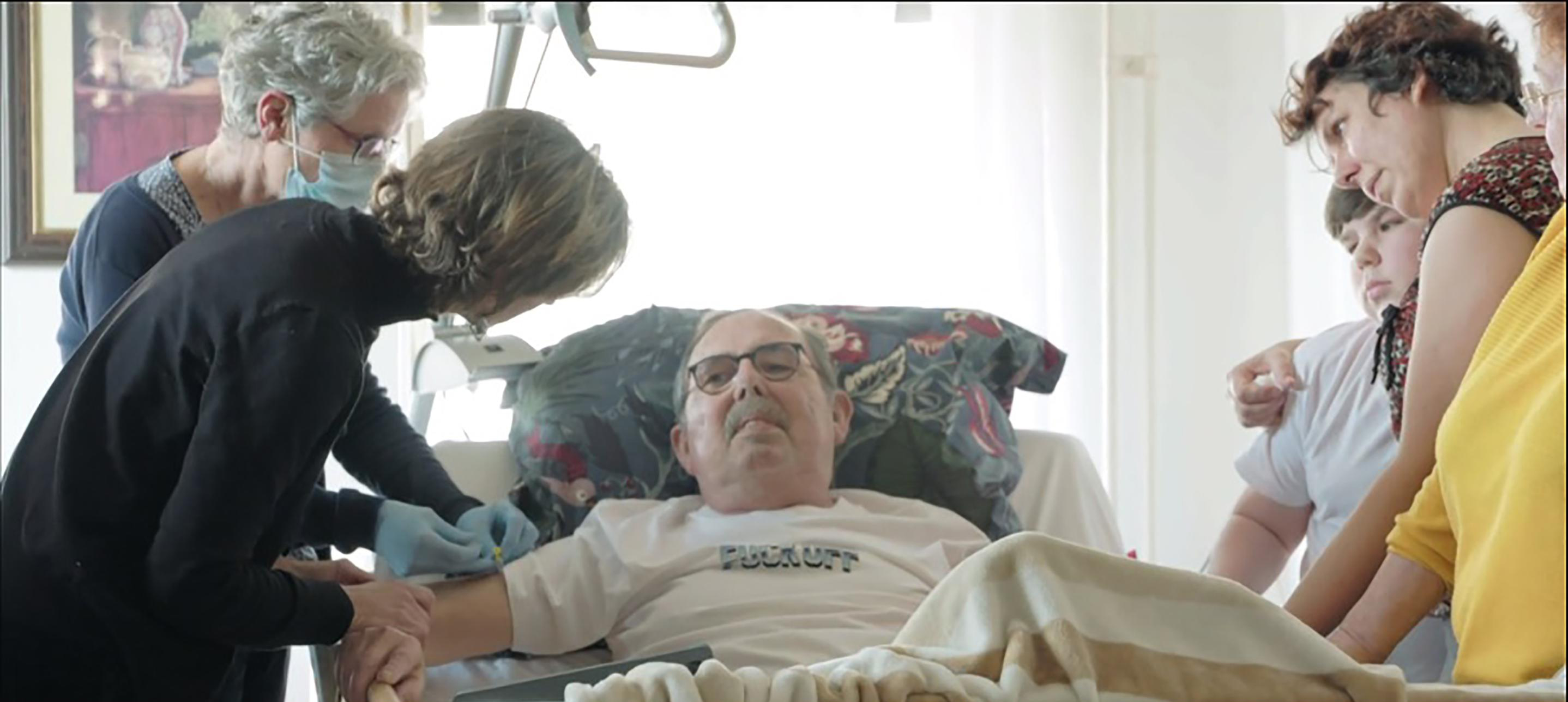 Dying To Live – De DocUpdate